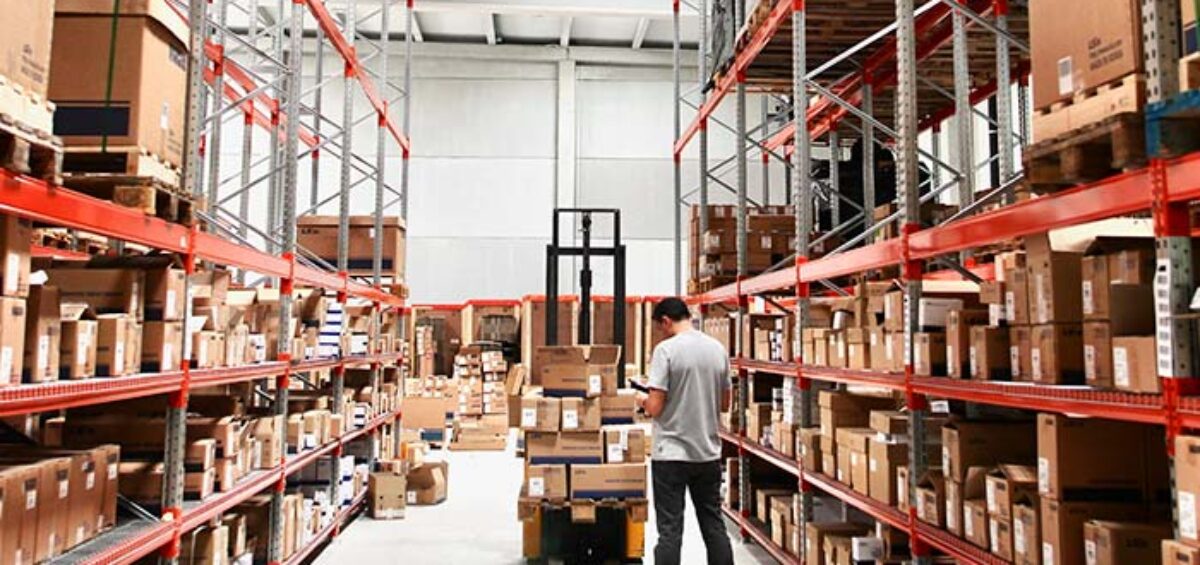 5 tips para organizar un almacén de forma eficiente - Logistica Flexible